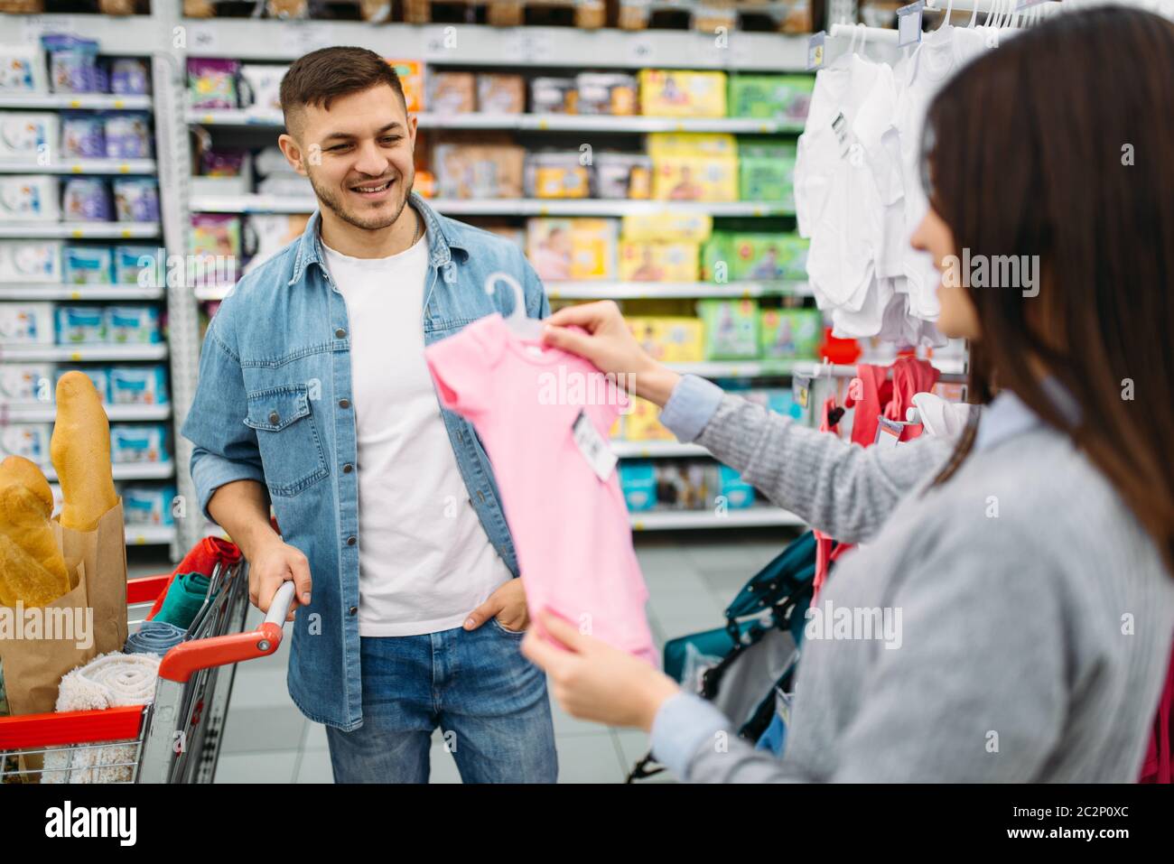 Kids food department hi-res stock photography and images - Alamy