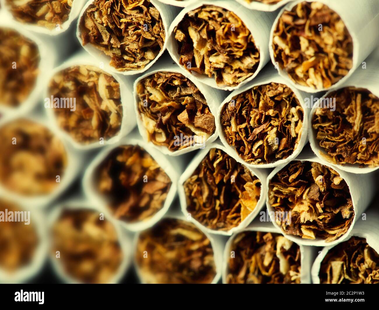 Package of smokes hi-res stock photography and images - Alamy