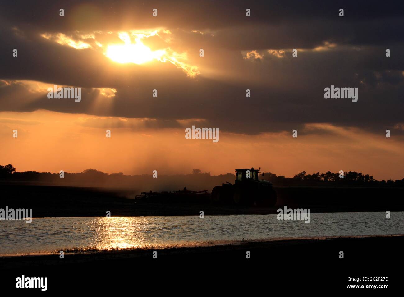Sun reflection at sunset hi-res stock photography and images - Alamy