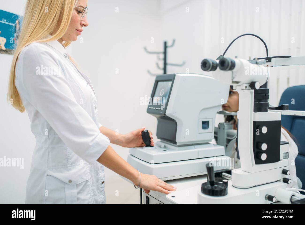 Computer diagnostics of vision, professional choice of glasses ...