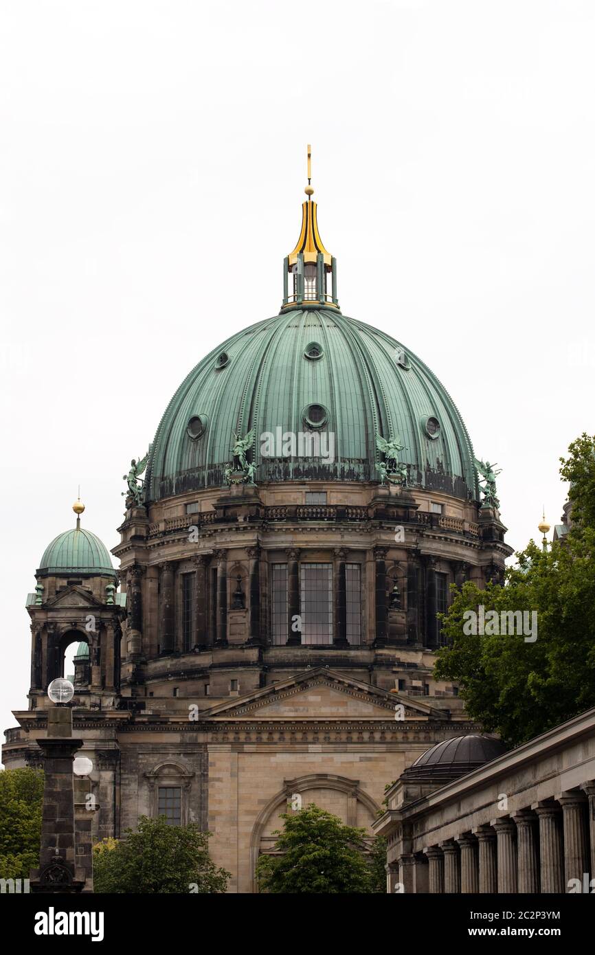 Berlin colonnades hi-res stock photography and images - Alamy