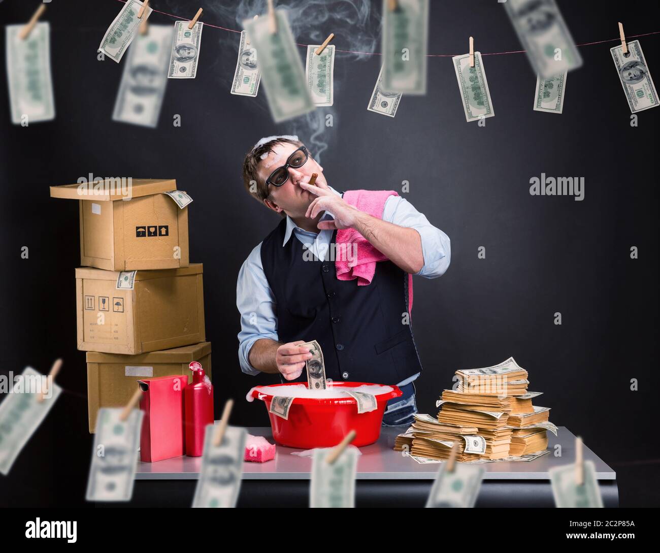 Rich person smoking hi-res stock photography and images - Alamy