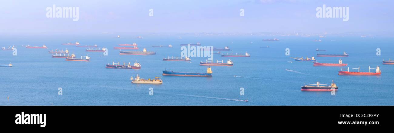 Singapore harbor cargo ships panorama Stock Photo - Alamy