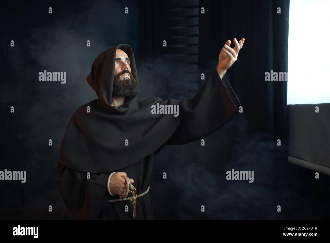 Medieval friar preaching hi-res stock photography and images - Alamy