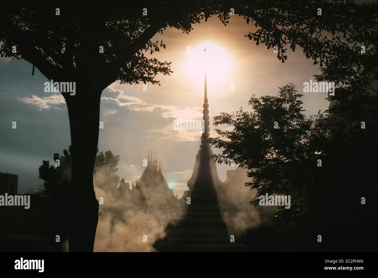 Ancient buddhist temples sunset hi-res stock photography and images - Alamy