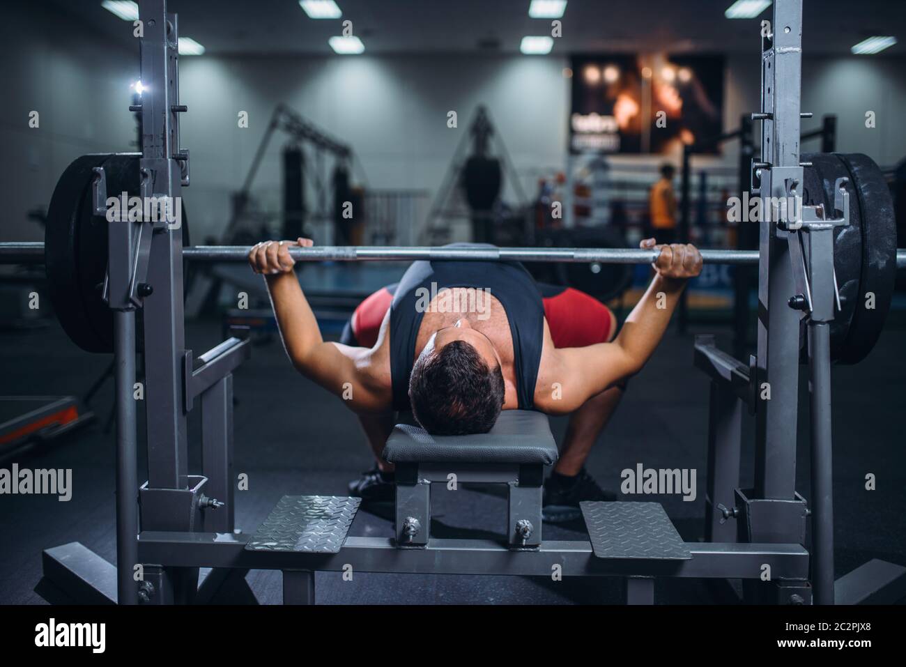Machine weightlifter weightlifting hi-res stock photography and images ...