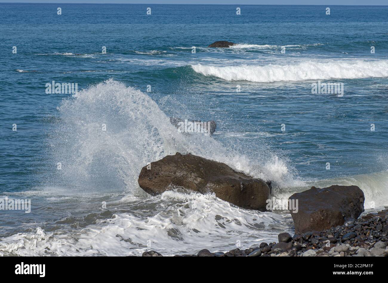 Atlantic Ocean waves Stock Photo - Alamy