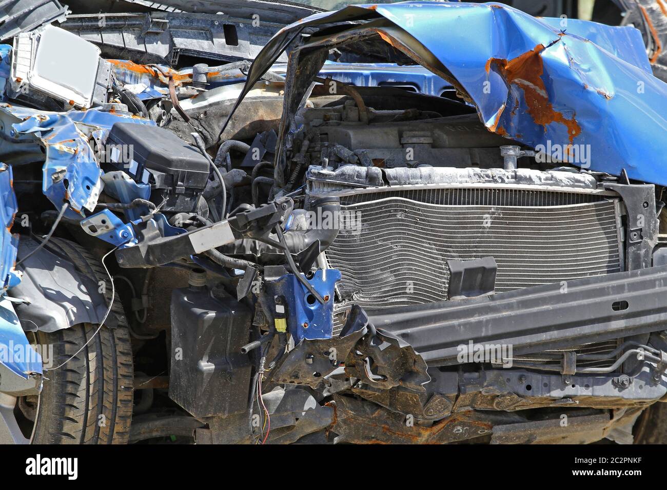 Vehicle Collision in High Speed Traffic Accident Damage Stock Photo - Alamy