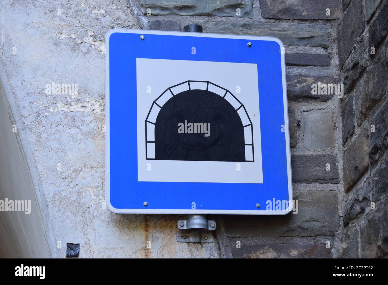 Tunnel sign in Altenahr Stock Photo - Alamy