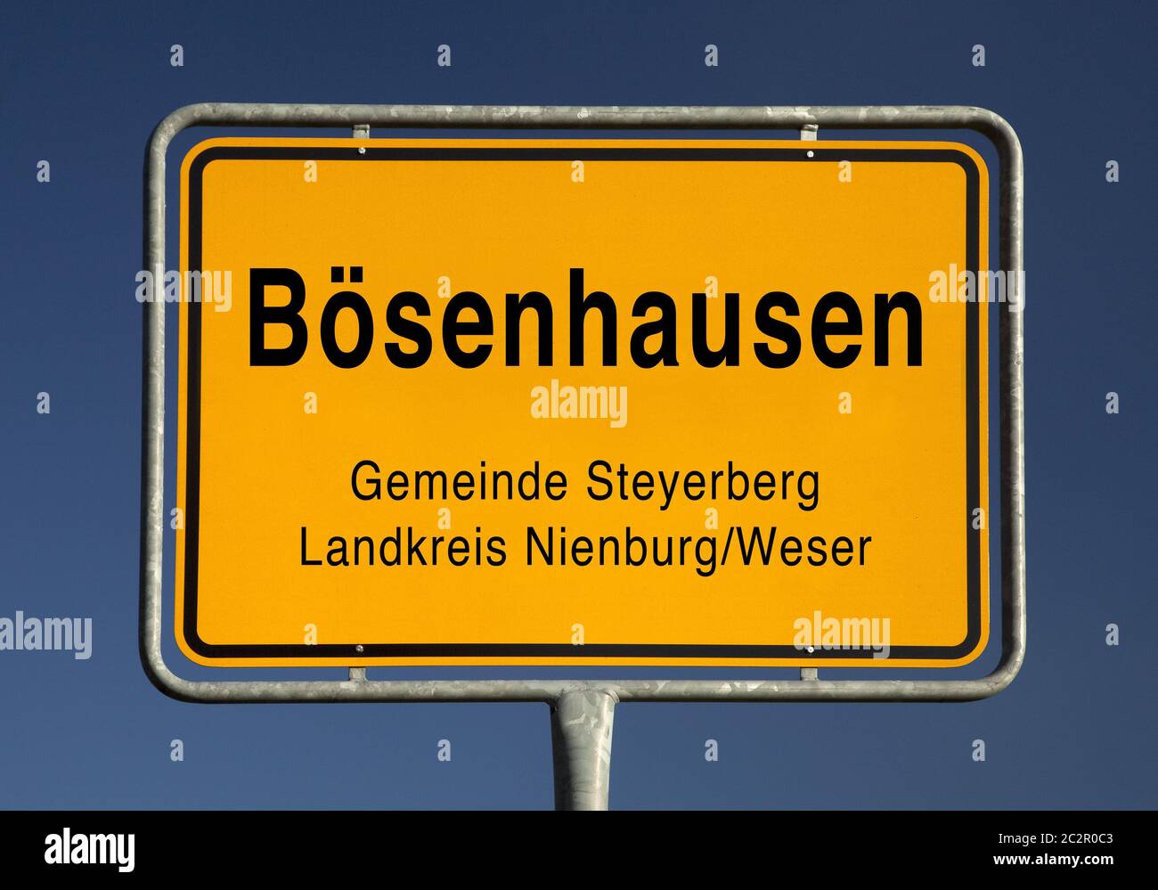 City entrance sign hi-res stock photography and images - Alamy