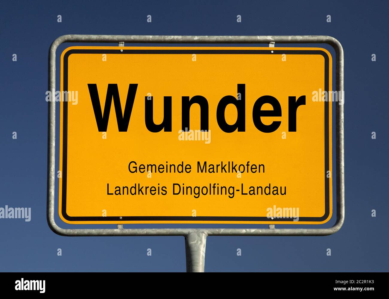 Dingolfing hi-res stock photography and images - Alamy