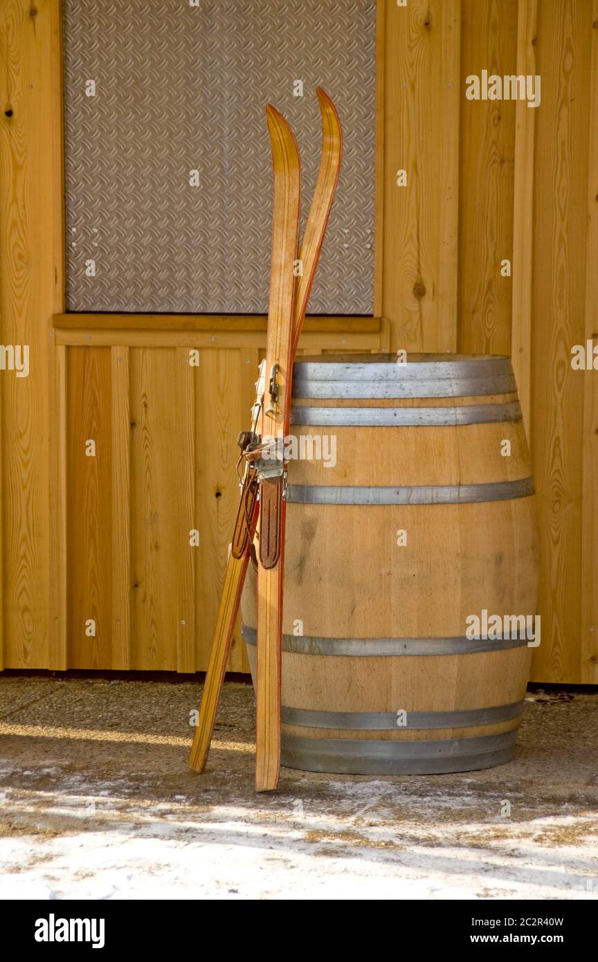 Barrel stave skis hi-res stock photography and images - Alamy