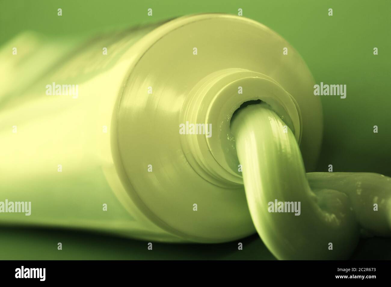 Toothpaste squeeze out hi-res stock photography and images - Alamy