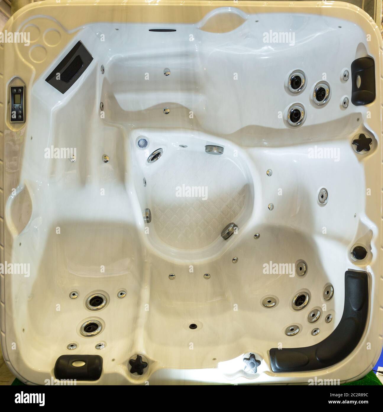 Jacuzzi top view, hot tub, luxury bath, nobody. Comfortable bathtub ...