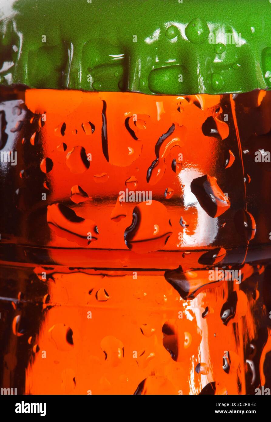 Wet beer bottle hi-res stock photography and images - Alamy