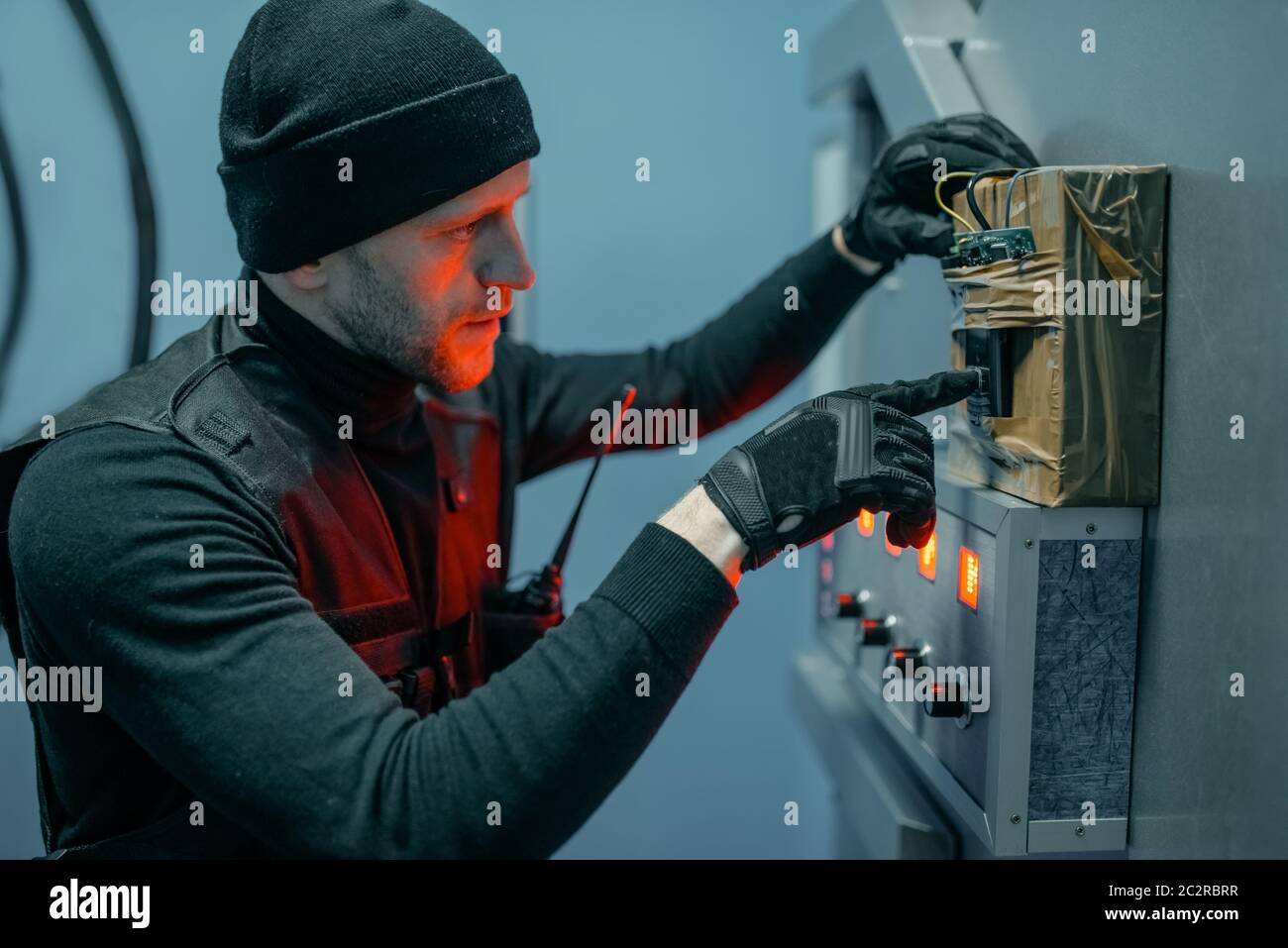 Bank robber vault hi-res stock photography and images - Alamy