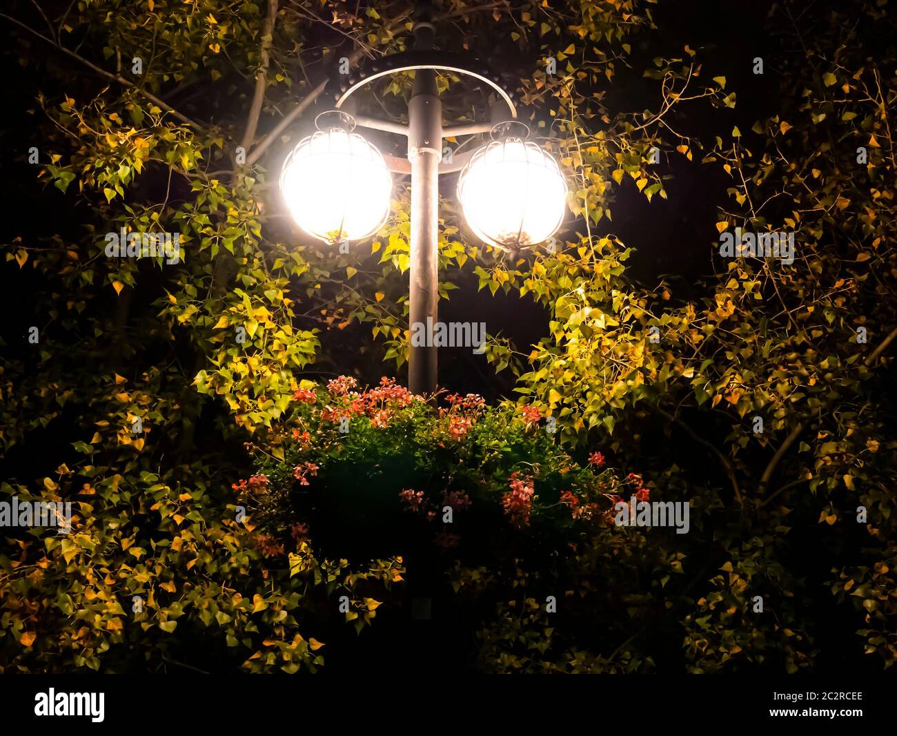 Poor street lighting hi-res stock photography and images - Alamy