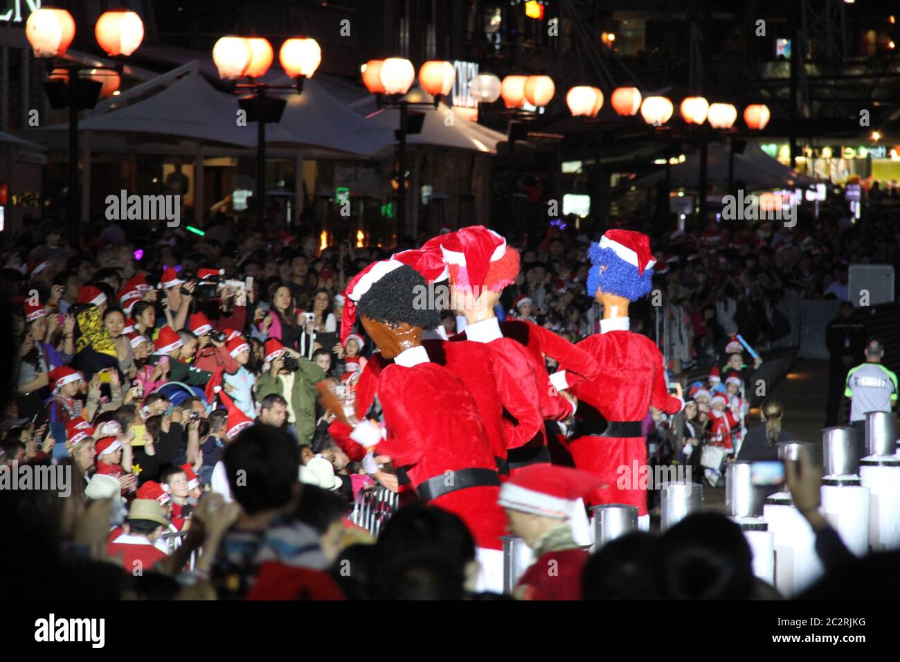 Santa fest parade hi-res stock photography and images - Alamy