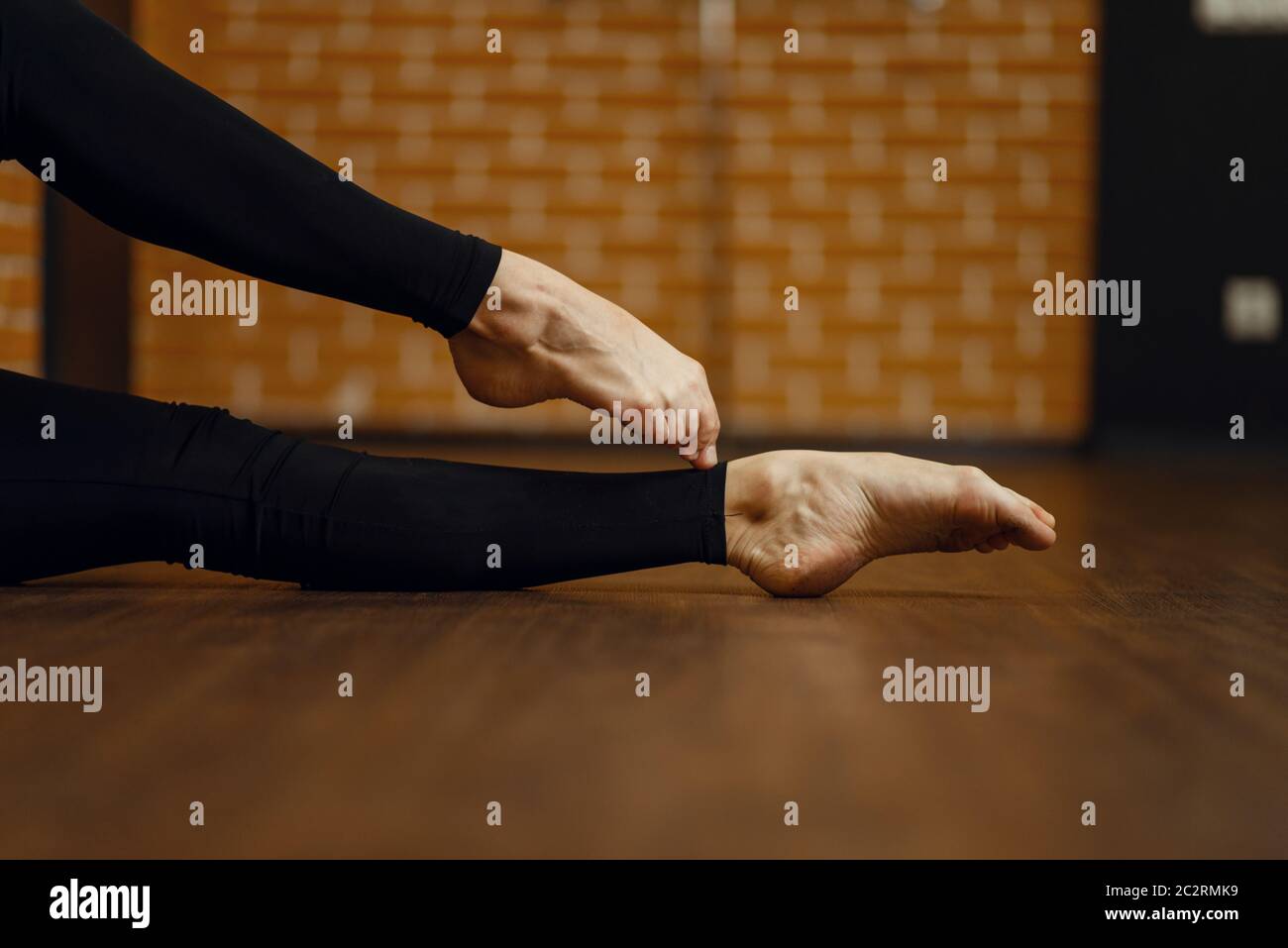 Female ballet dancers stretching hi-res stock photography and images ...