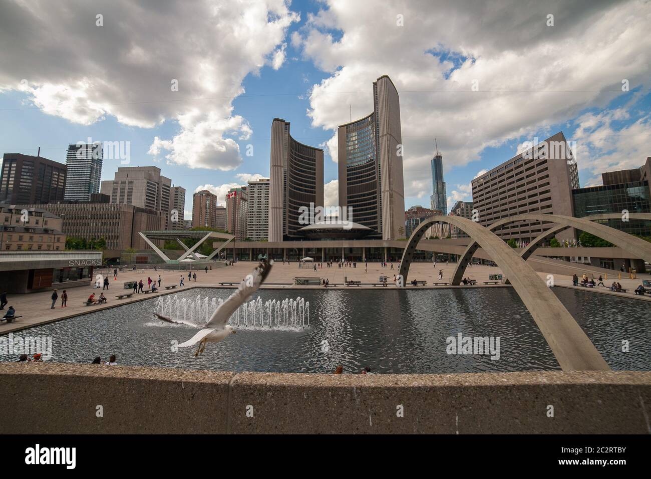 New toronto city hall hi-res stock photography and images - Alamy