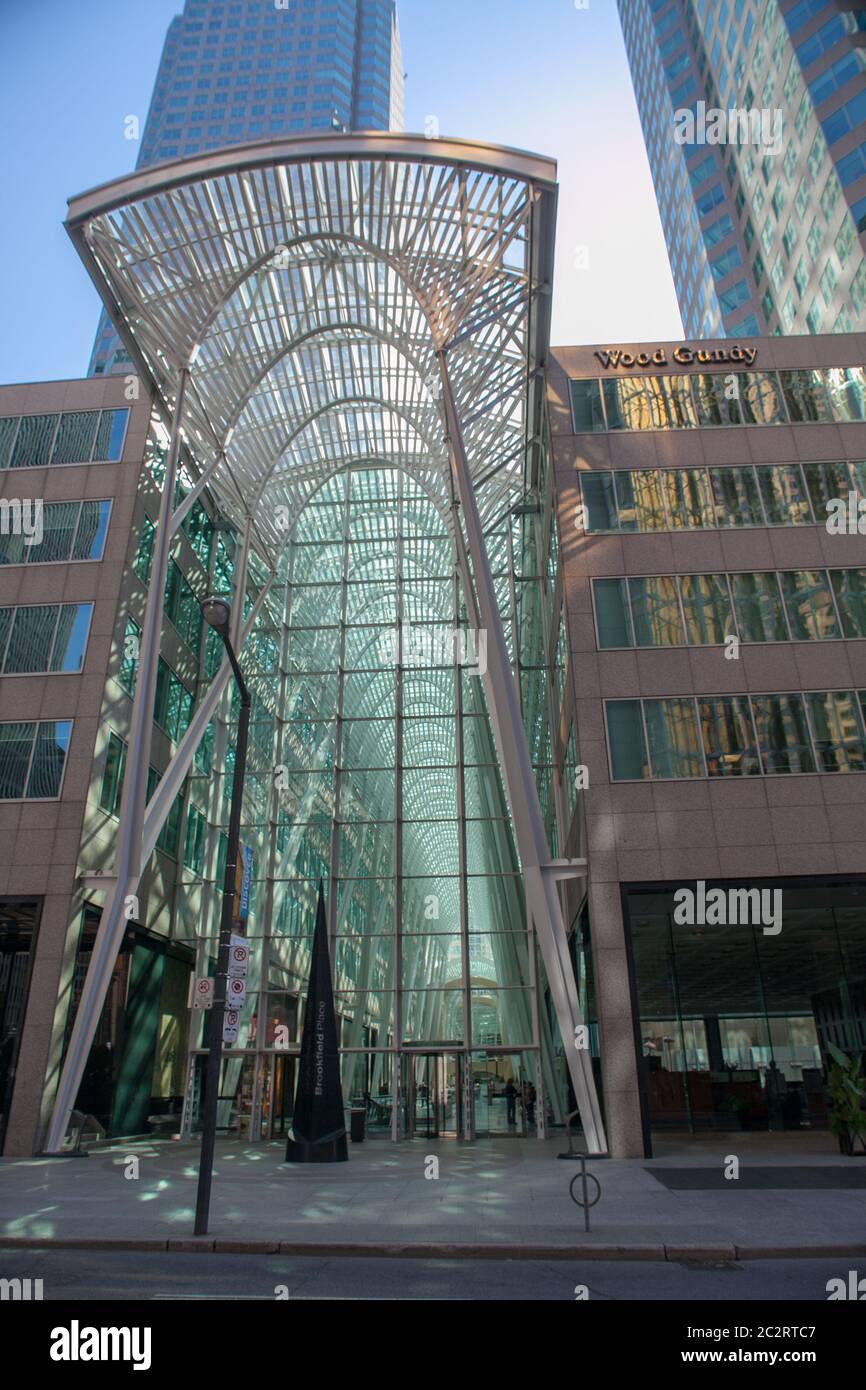 Spaces inside buildings making the Path, pedestrian route in Toronto ...