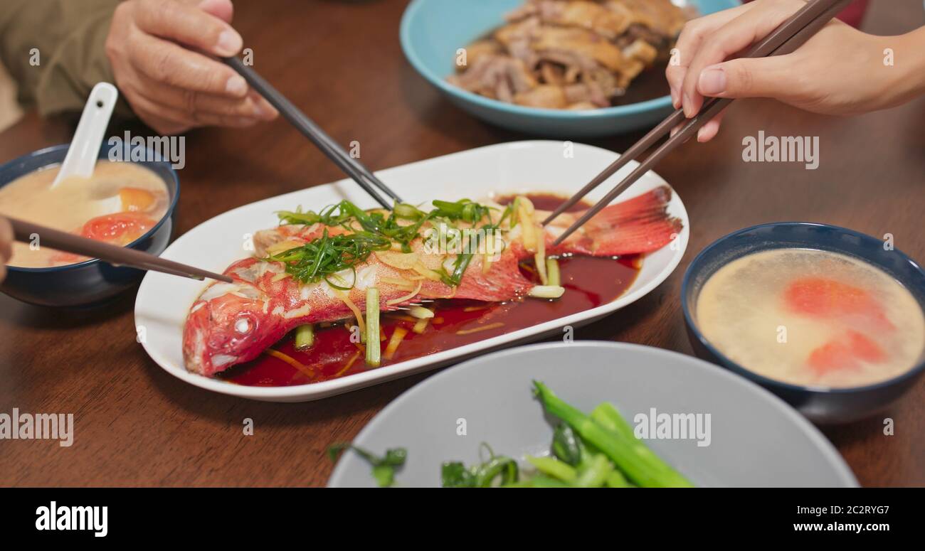 Chinese family dinner at home Stock Photo - Alamy