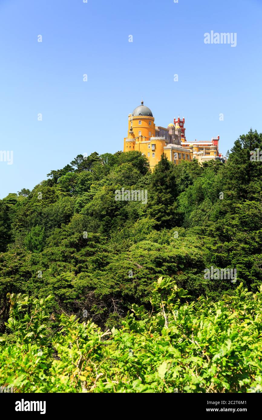Modern castle hi-res stock photography and images - Alamy