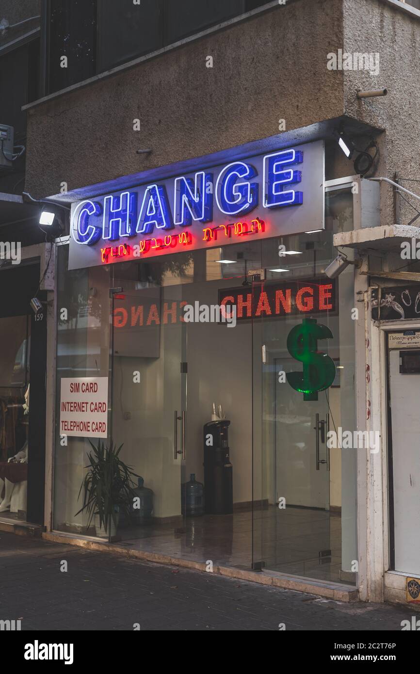 Money changer street sign hi-res stock photography and images - Alamy