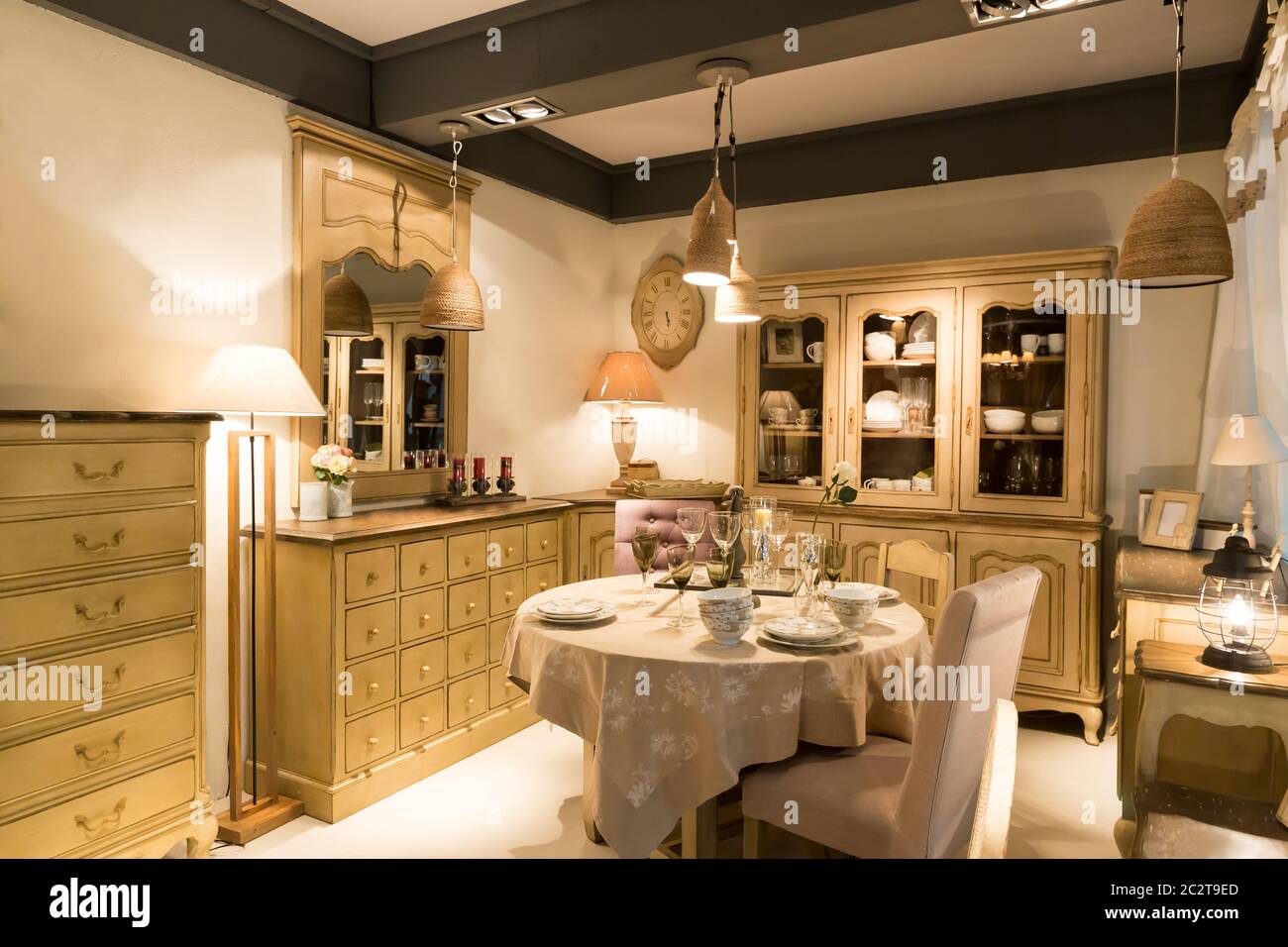 Side view of a luxury dining room Stock Photo - Alamy