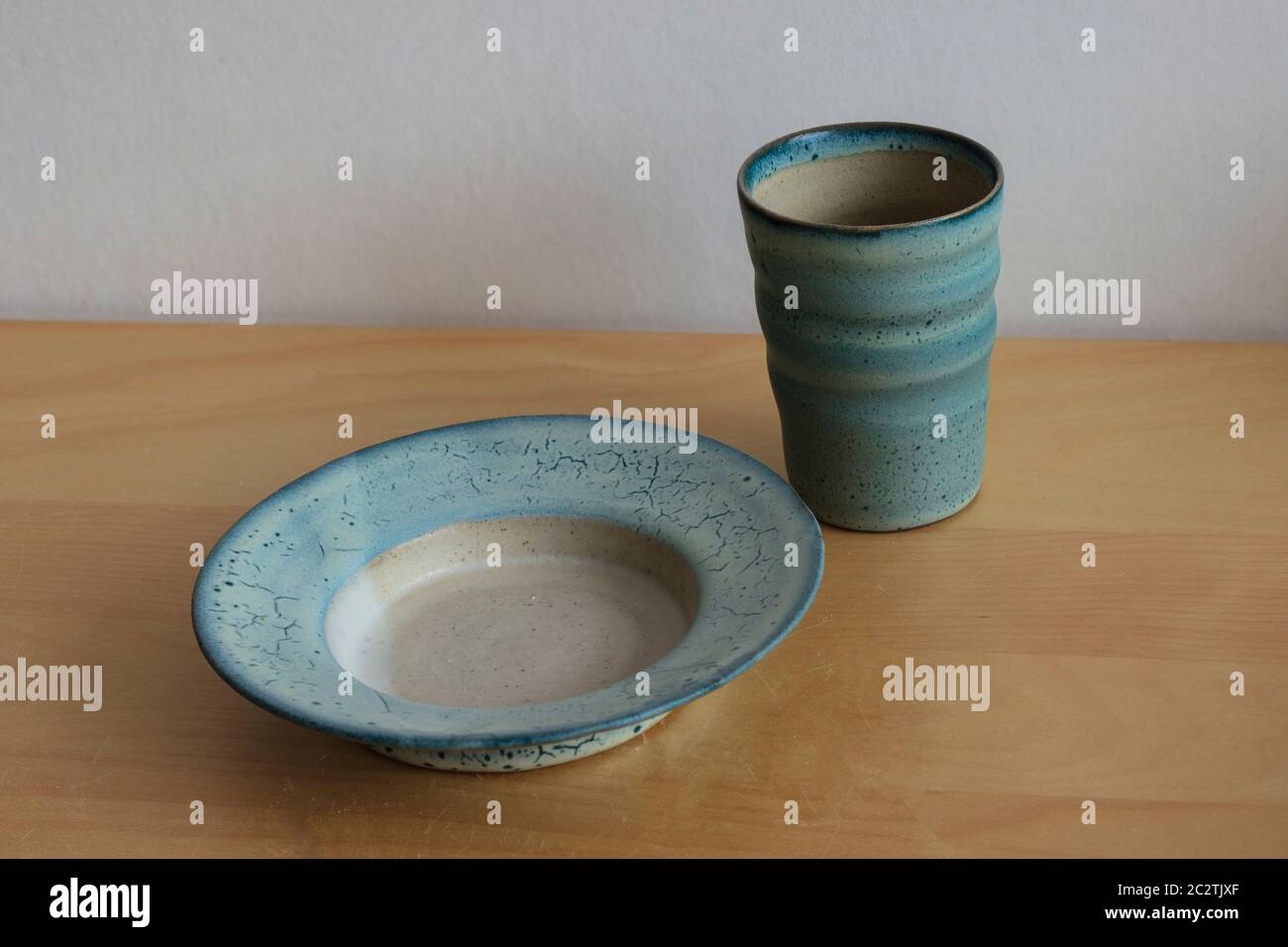 Beaker and dish Stock Photo - Alamy
