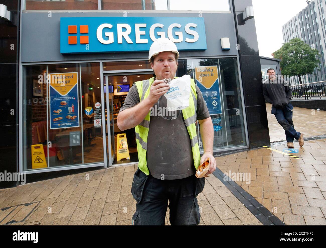 Greggs leeds hi-res stock photography and images - Alamy