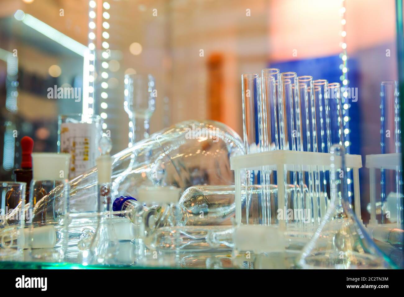 Sample tubes flasks container hi-res stock photography and images - Alamy