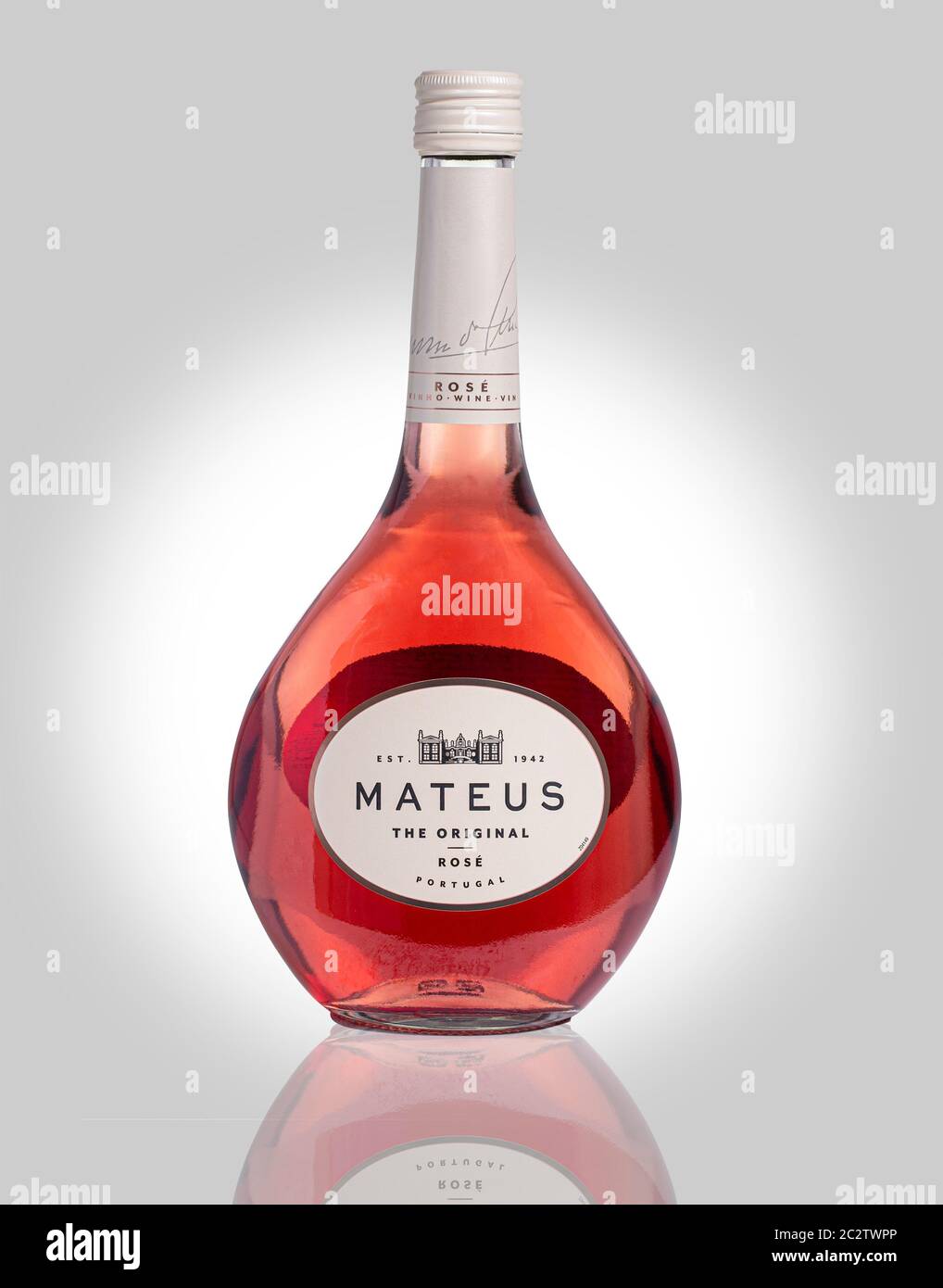 Mateus wine bottle hi-res stock photography and images - Alamy