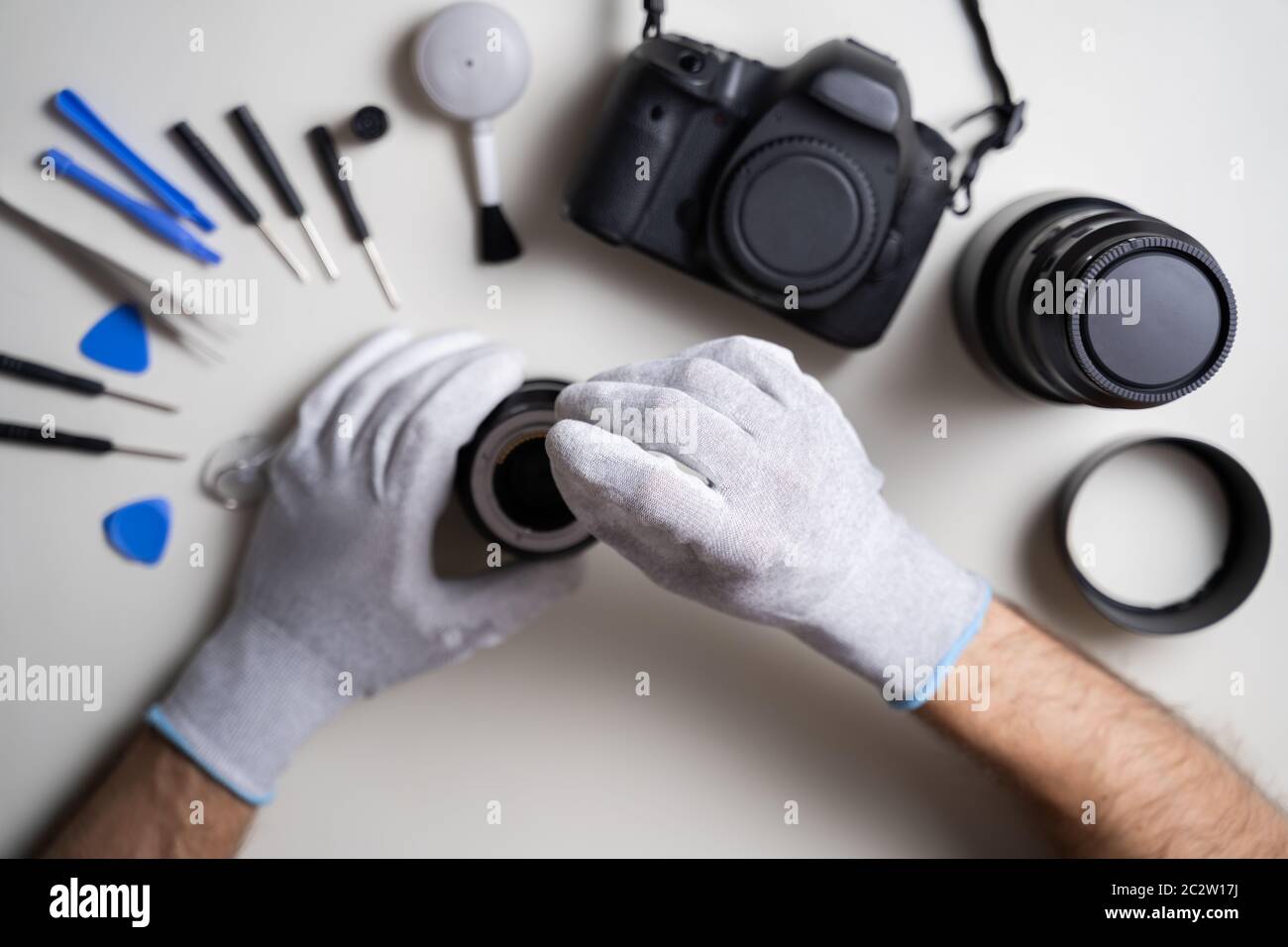Person cleaning camera sensor hi-res stock photography and images - Alamy