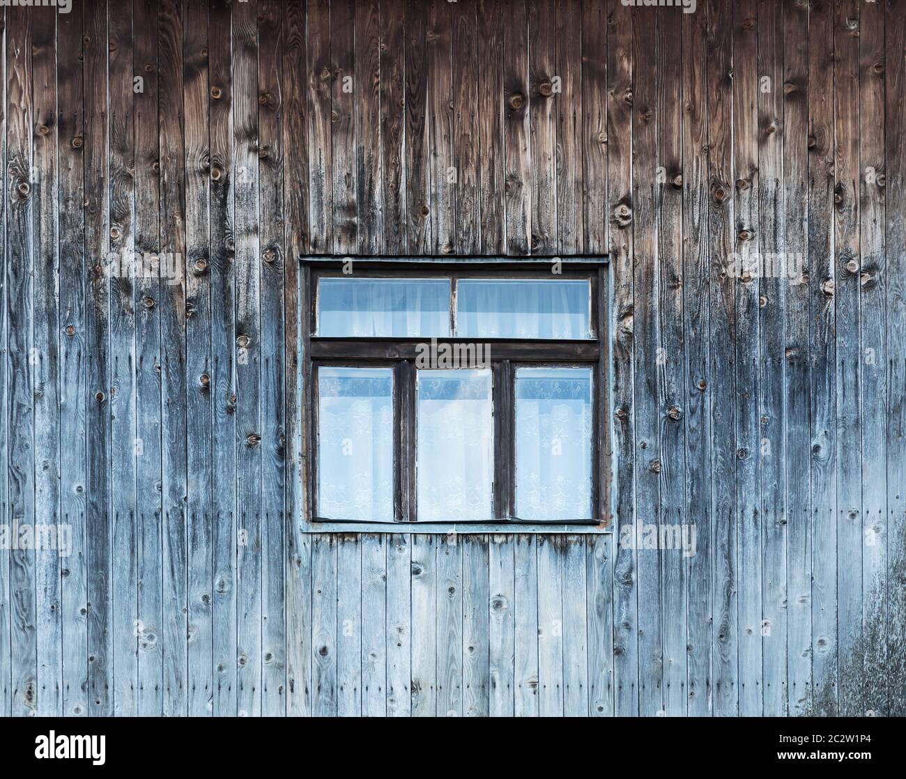 Old window on rural wooden plank house Stock Photo - Alamy