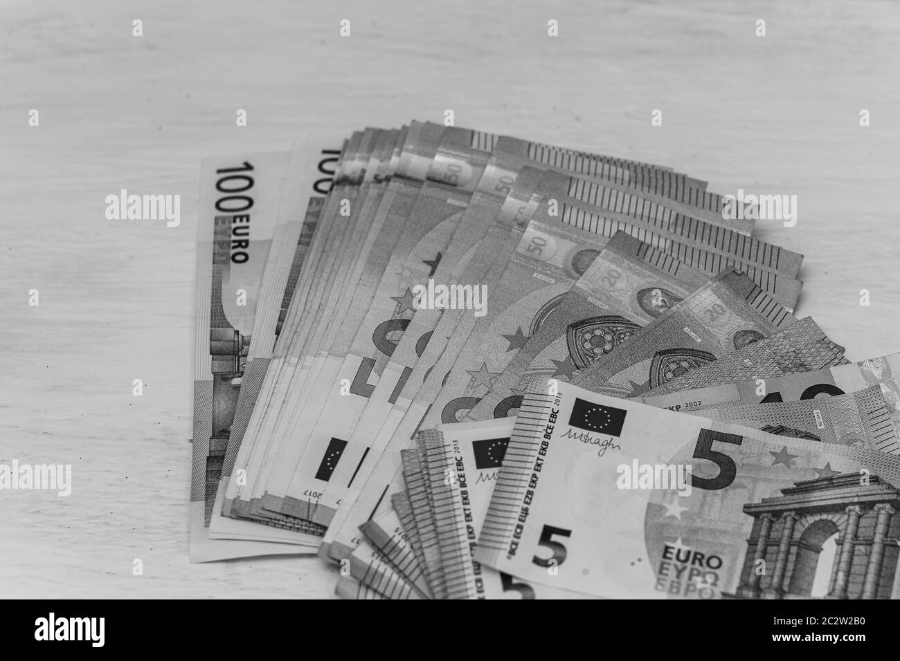 Banknotes counting closeup photo hi-res stock photography and images ...