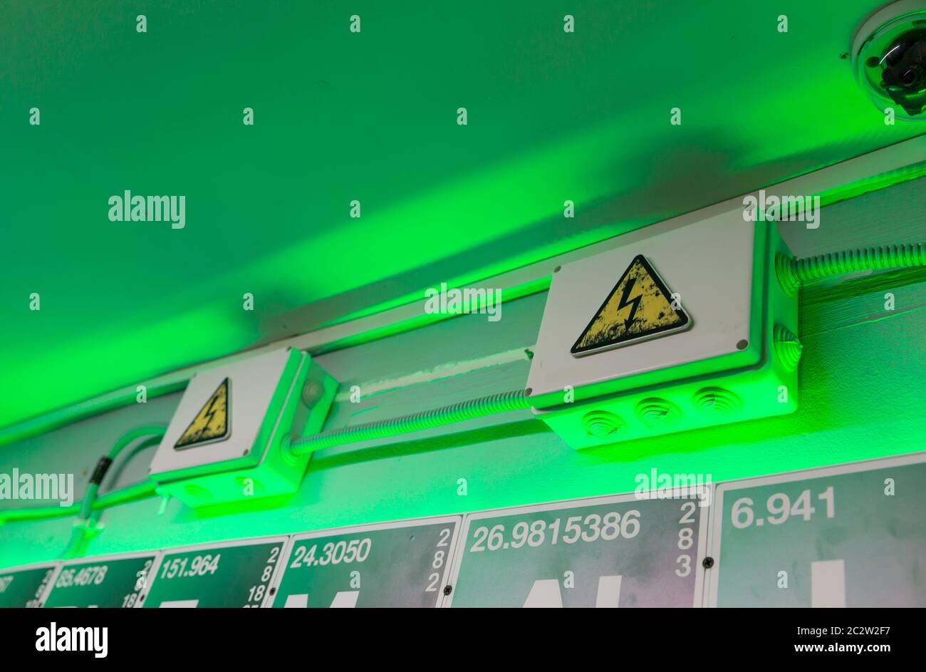 Extreme light laboratory hi-res stock photography and images - Alamy