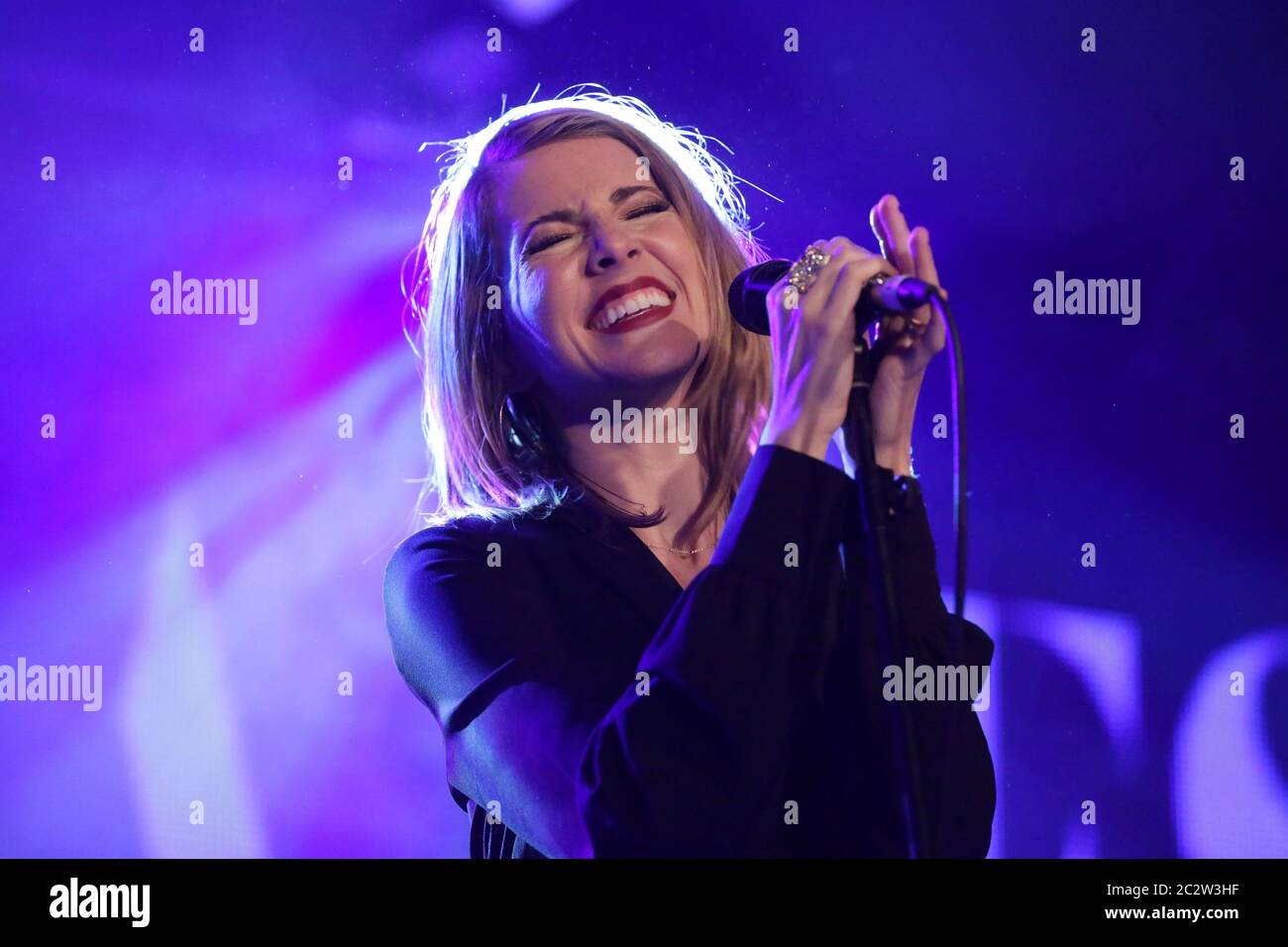 Singer Morgan James Stock Photo - Alamy