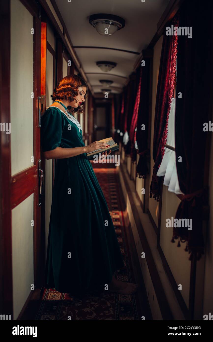 Vintage train compartment hi-res stock photography and images - Alamy