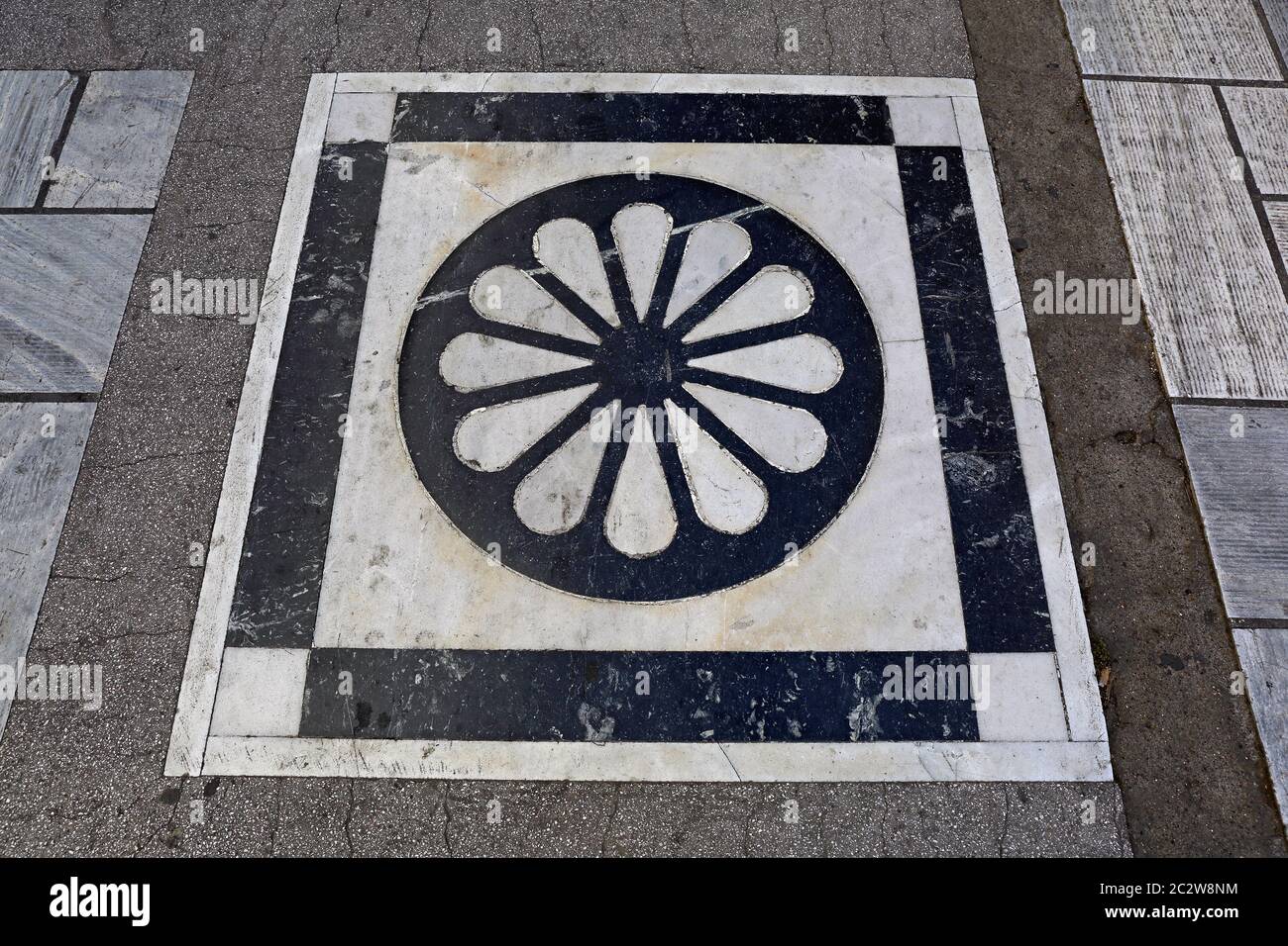 Marble Wheel Shape at Pavement Floor Tile Stock Photo - Alamy