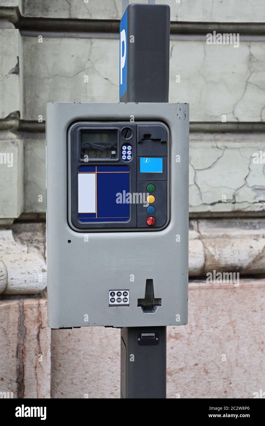 Automated Parking Pay Station at City Street Stock Photo - Alamy