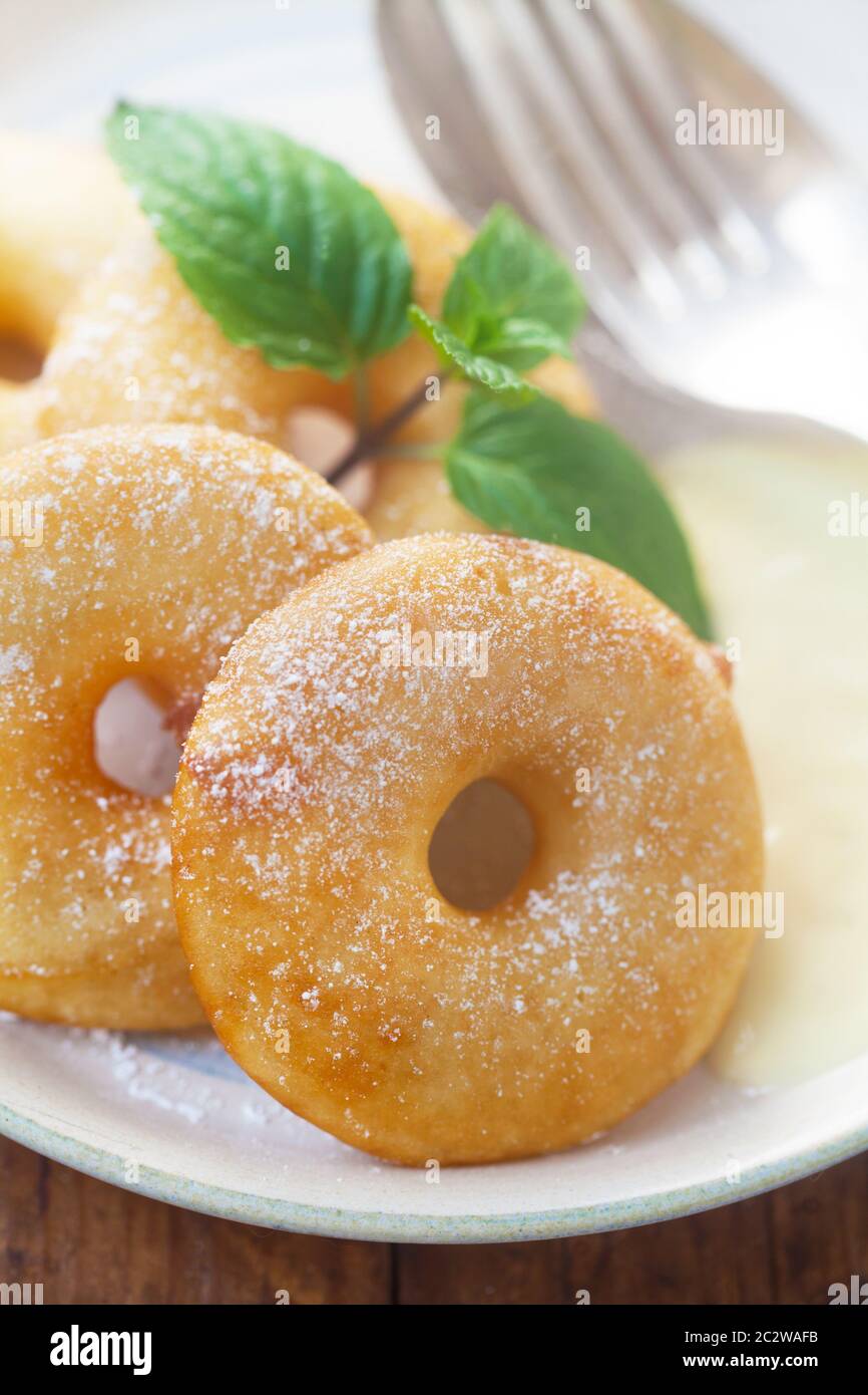 Apple fritters hi-res stock photography and images - Alamy