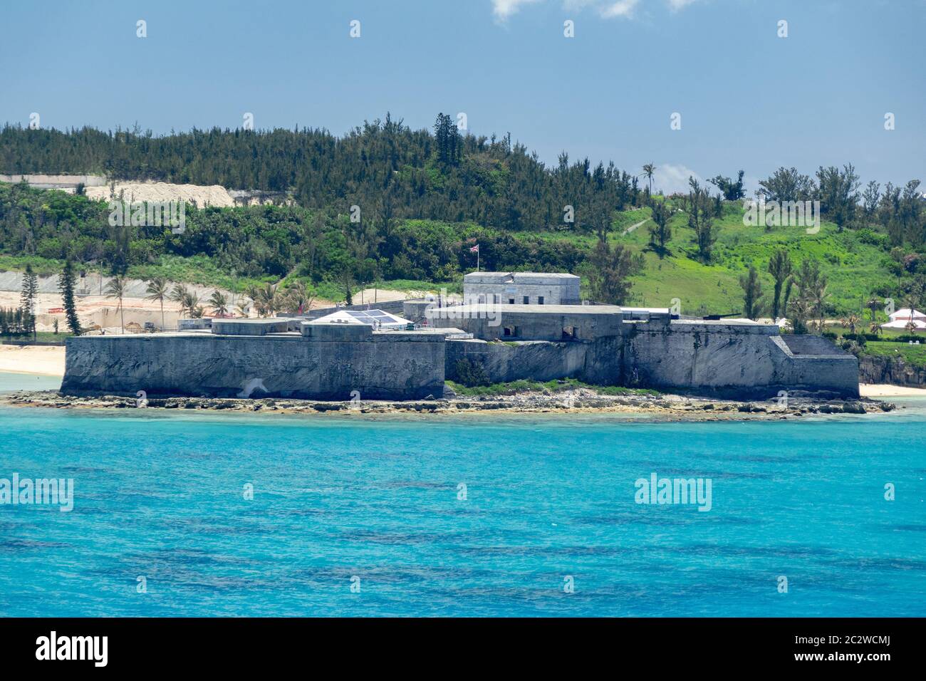 The Historic Fort Saint Catherine From The Sea Bermuda Stock Photo - Alamy