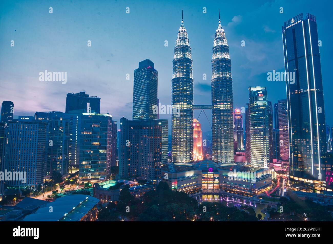 Petronas tower architecture hi-res stock photography and images - Alamy
