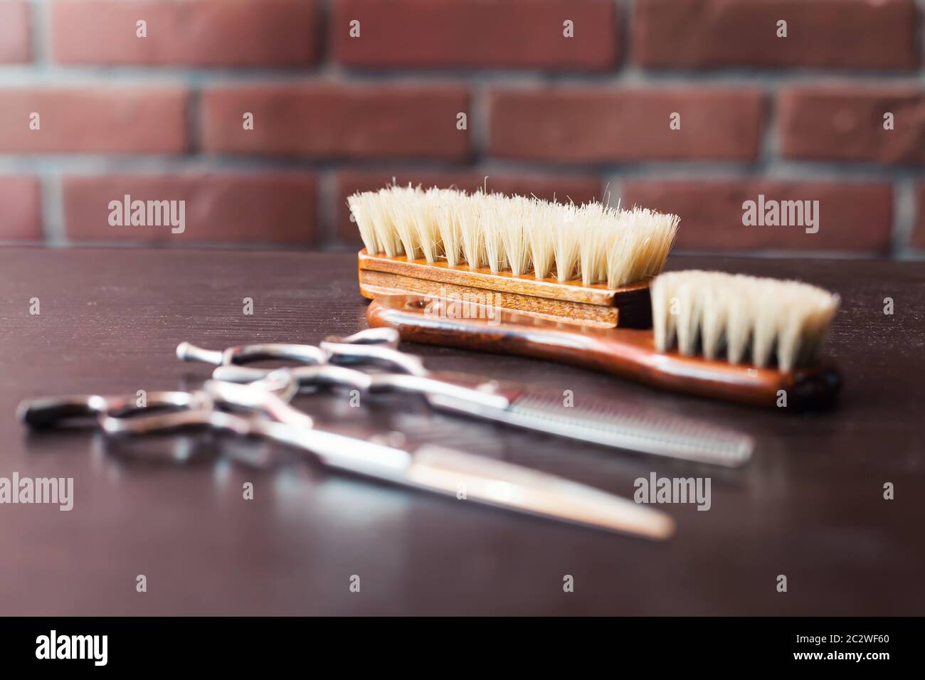 Hair stylist tools on barbers hi-res stock photography and images - Alamy