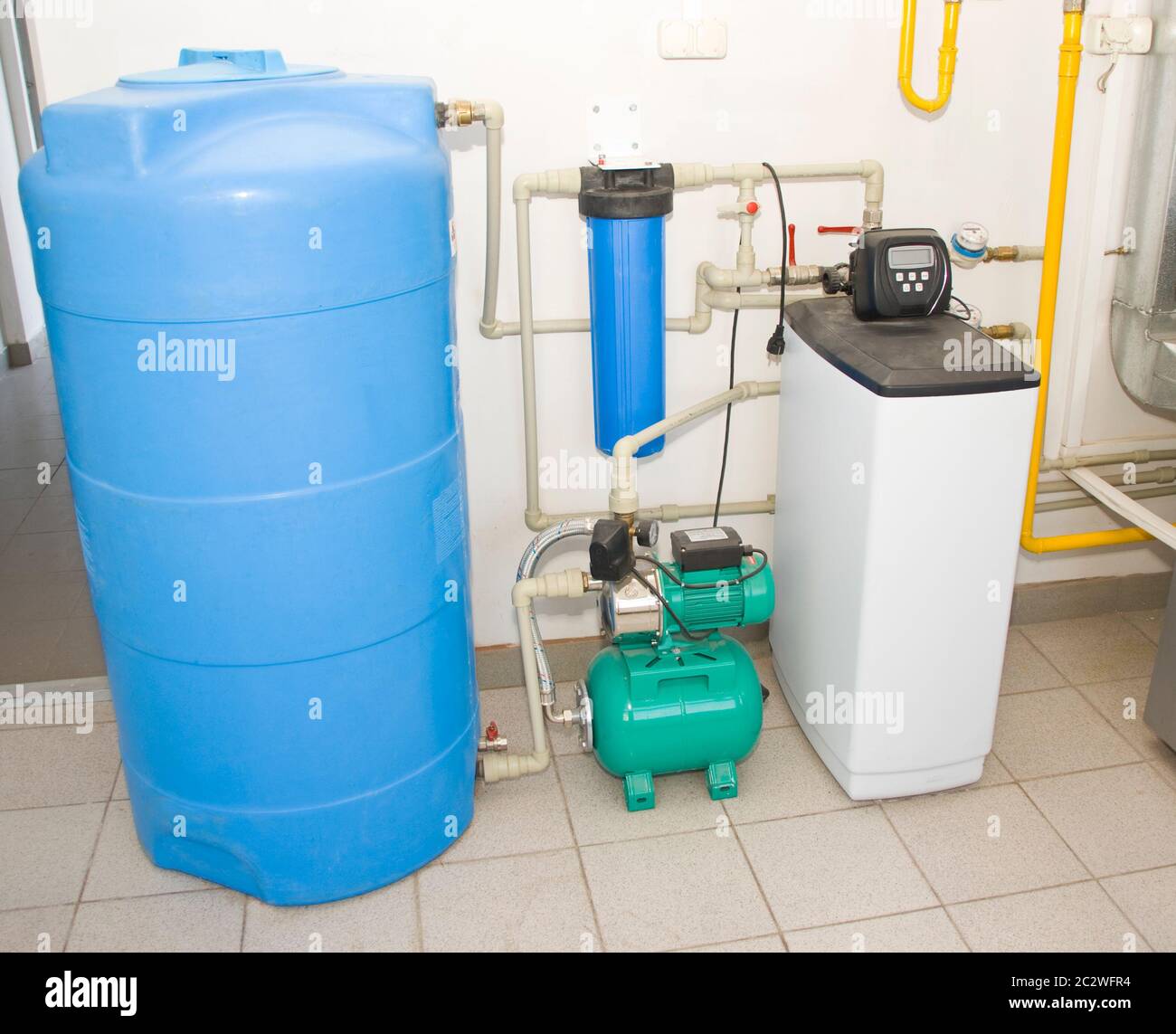 Water filtering system Stock Photo - Alamy