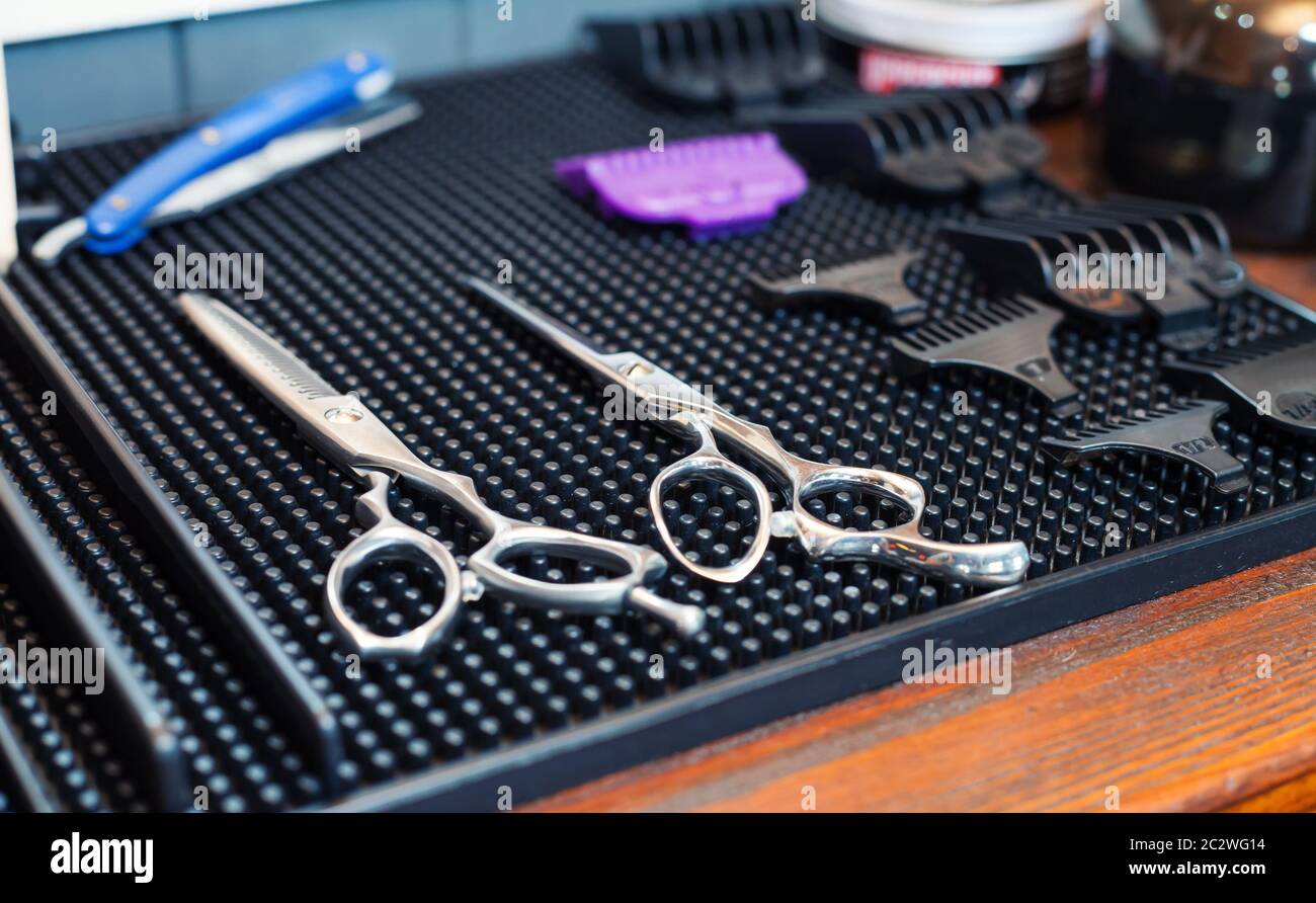 Modern barbers hi-res stock photography and images - Alamy