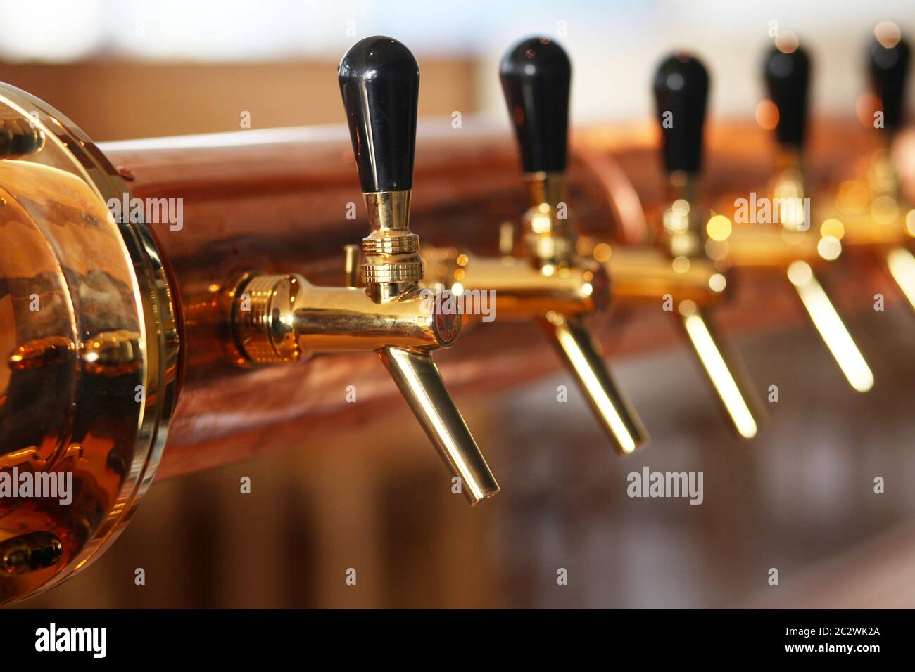 Pub beer tap hi-res stock photography and images - Alamy