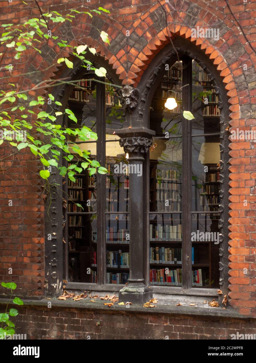 Oxford union society library hi-res stock photography and images - Alamy