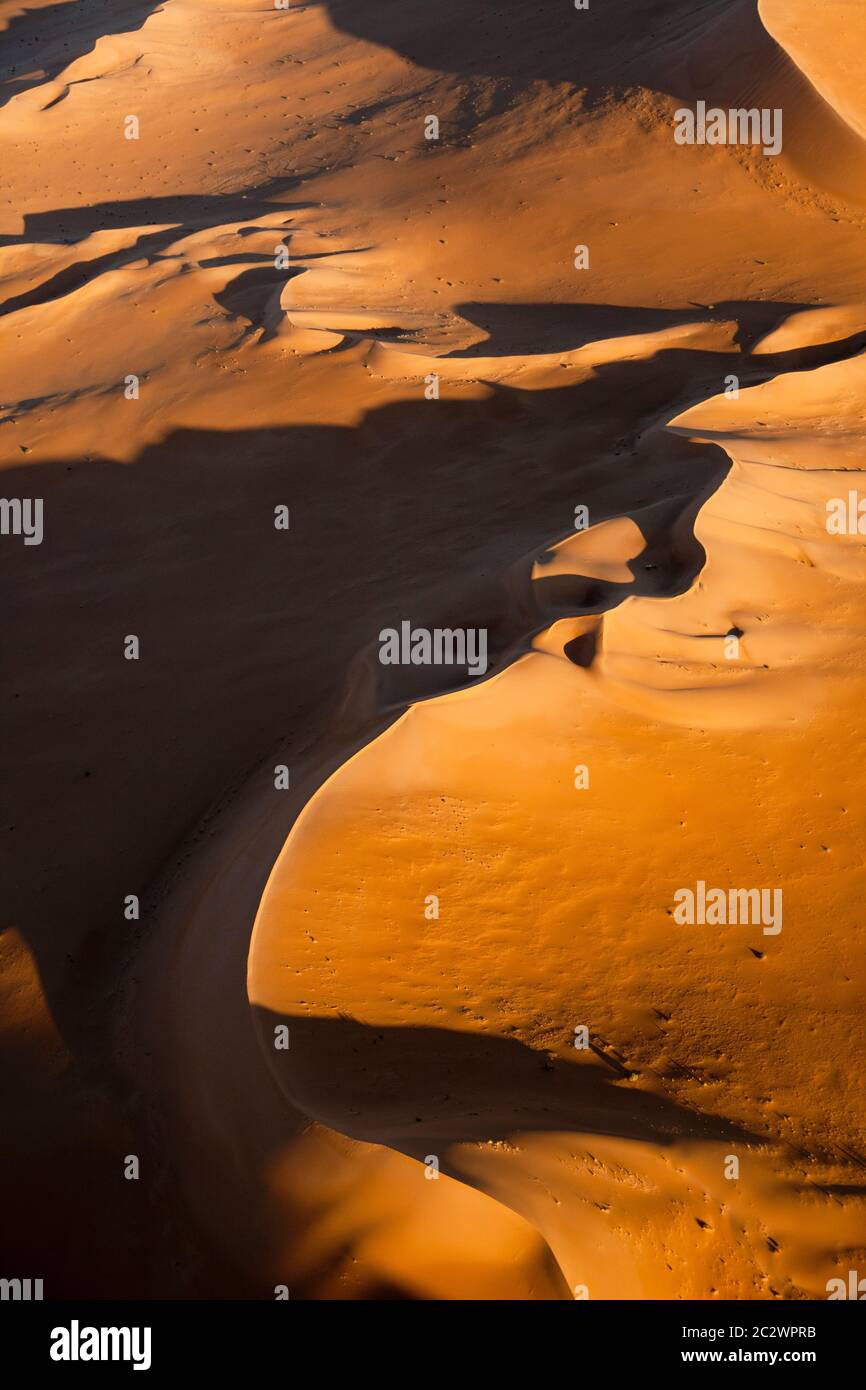 Sahara desert aerial hi-res stock photography and images - Alamy
